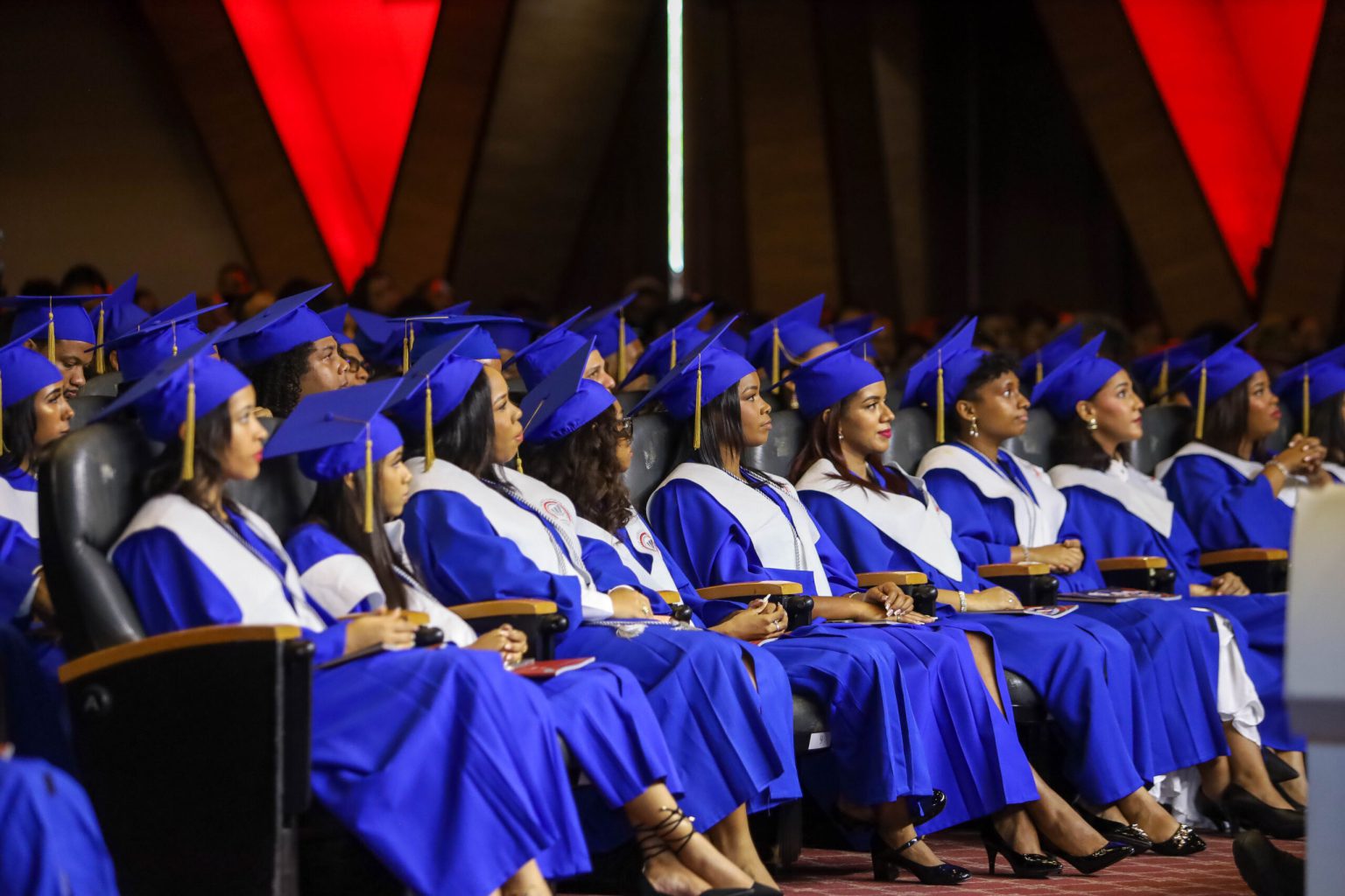 Instituto Técnico Superior Comunitario (ITSC) Gradúa 571 Nuevos ...