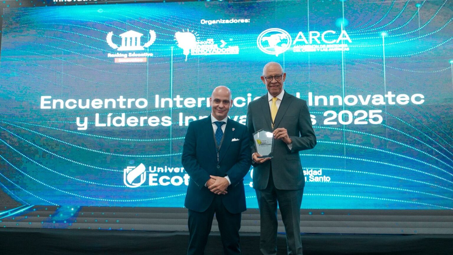 José Ramón Holguín, rector del ITSC, reconocido entre los 100 Líderes ...